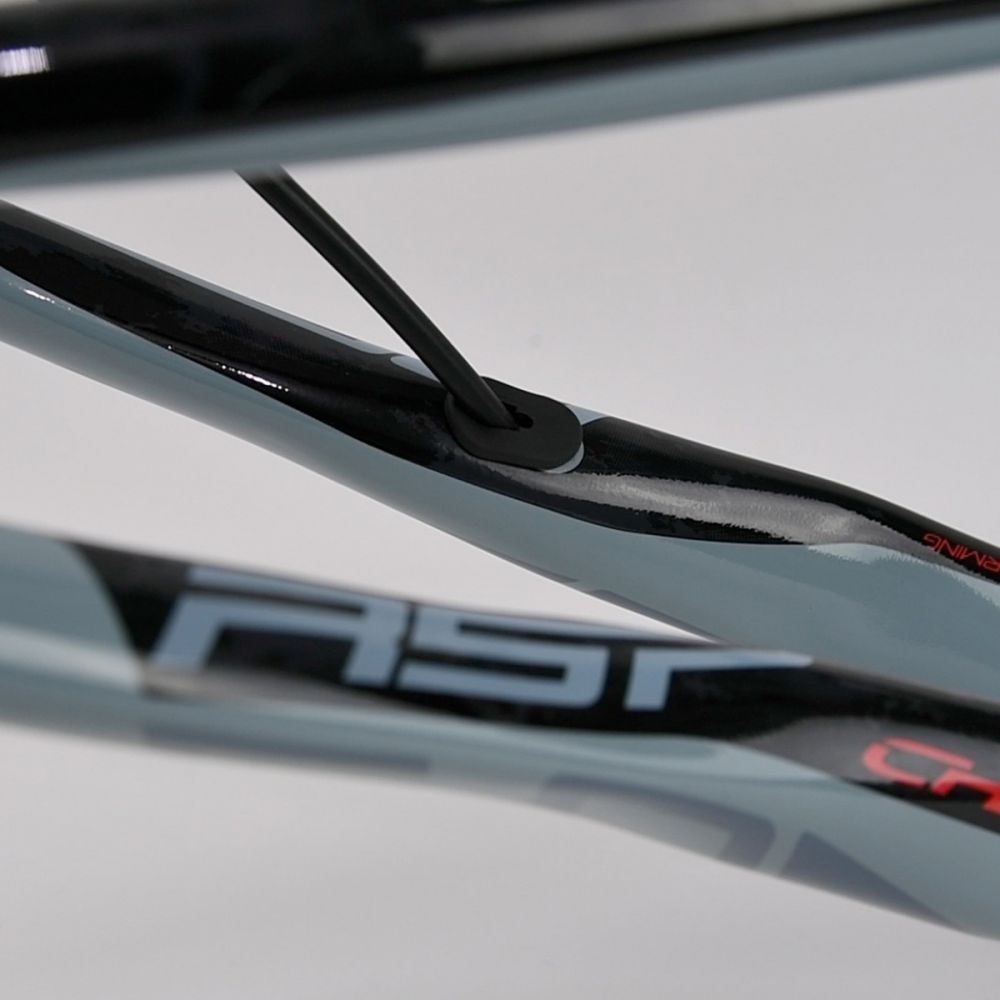 CHASE RSP 5.0 BRAKE HOUSING CHAIN STAY GROMMET Color Black